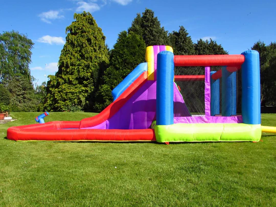 BEBOP TOTAL WIPEOUT BOUNCY CASTLE AND WATER SLIDE (DRAWN 21.06.23 ...